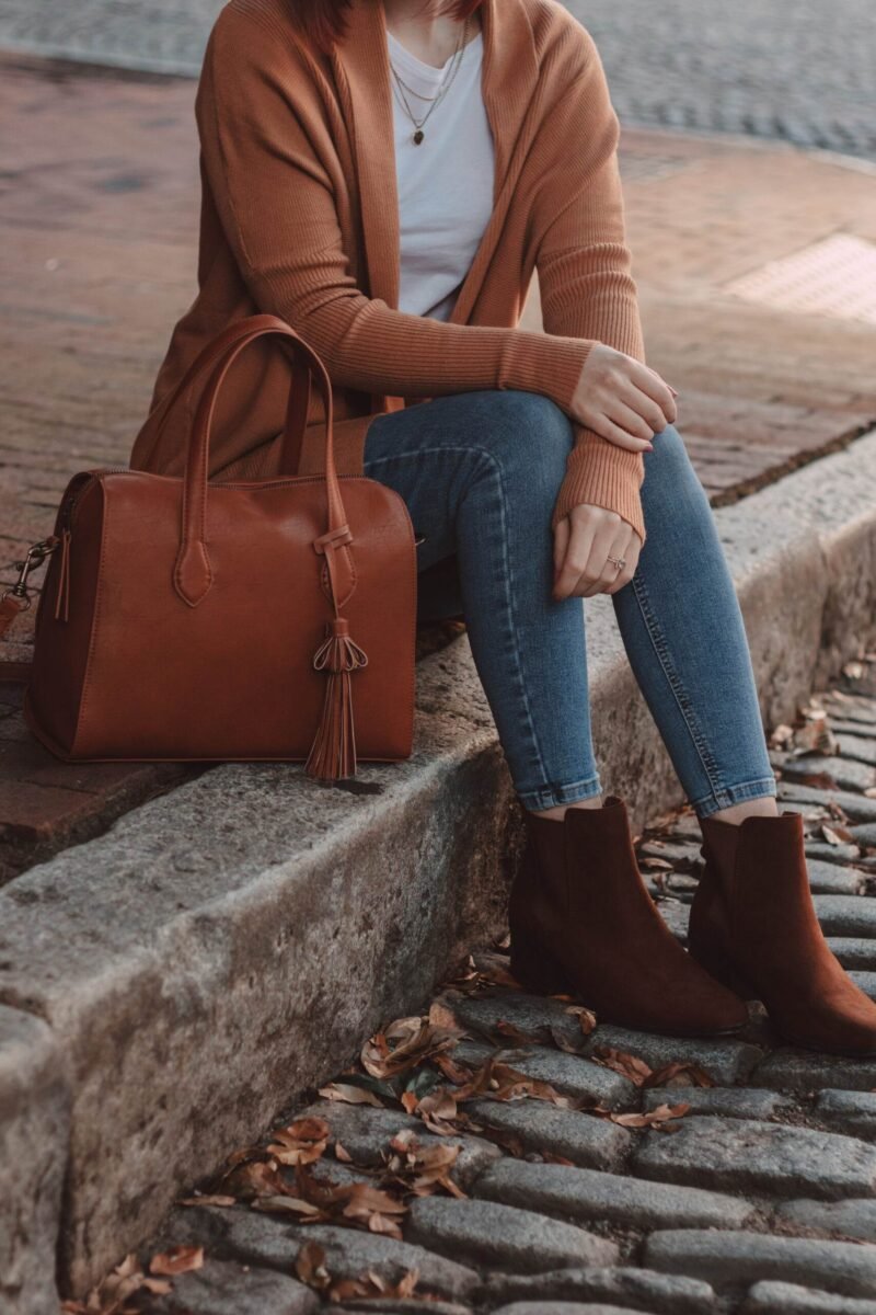 Simple Cardigan Outfits For Fall That You’ll Love | The Espresso Edition